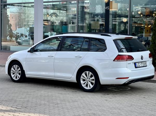 White Volkswagen Golf 2017 in Riga, with an engine capacity of 1.40 L and mileage of 196 thousand km for 8200 €, photo 2 on AUTOMOTO.COM.LV