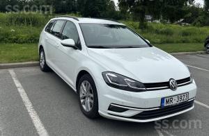 White Volkswagen Golf 2017 in Riga, with an engine capacity of 1.60 L and mileage of 305 thousand km for 8200 €, photo 3 on AUTOMOTO.COM.LV