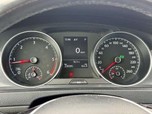 Balts Volkswagen Golf 2017 Šauļi, ar dzinēja tilpumu 1.97 L un nobraukumu 239 tūkst. km par 10200 €, foto 12 vietnē AUTOMOTO.COM.LV