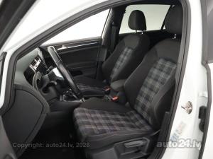 Balts Volkswagen Golf 2017 Tallina, ar dzinēja tilpumu 1.40 L un nobraukumu 145 tūkst. km par 14000 €, foto 7 vietnē AUTOMOTO.COM.LV