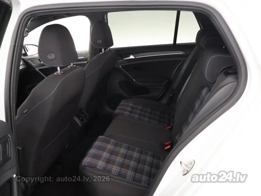Balts Volkswagen Golf 2017 Tallina, ar dzinēja tilpumu 1.40 L un nobraukumu 145 tūkst. km par 14000 €, foto 8 vietnē AUTOMOTO.COM.LV