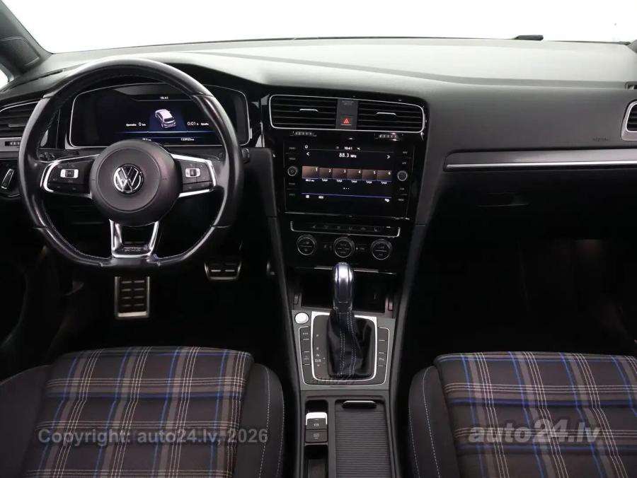 Balts Volkswagen Golf 2017 Tallina, ar dzinēja tilpumu 1.40 L un nobraukumu 145 tūkst. km par 14000 €, foto 12 vietnē AUTOMOTO.COM.LV