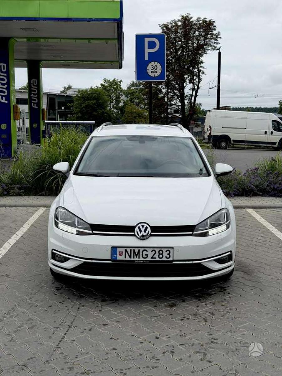 Balts Volkswagen Golf 2017 Viļņa, ar dzinēja tilpumu 1.60 L un nobraukumu 151 tūkst. km par 8600 €, foto 3 vietnē AUTOMOTO.COM.LV