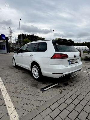 Balts Volkswagen Golf 2017 Viļņa, ar dzinēja tilpumu 1.60 L un nobraukumu 151 tūkst. km par 8600 €, foto 5 vietnē AUTOMOTO.COM.LV