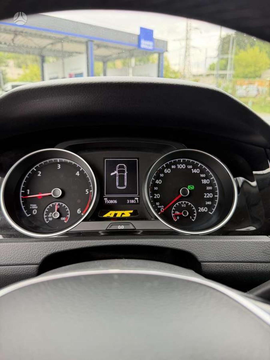Balts Volkswagen Golf 2017 Viļņa, ar dzinēja tilpumu 1.60 L un nobraukumu 151 tūkst. km par 8600 €, foto 12 vietnē AUTOMOTO.COM.LV