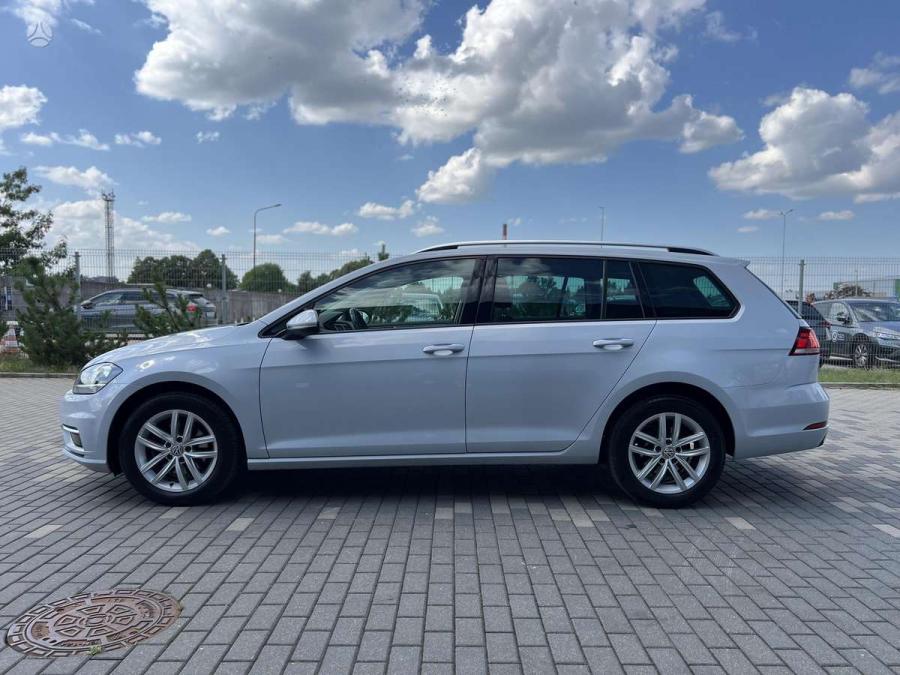 Balts Volkswagen Golf 2017 Šauļi, ar dzinēja tilpumu 1.60 L un nobraukumu 214 tūkst. km par 8900 €, foto 6 vietnē AUTOMOTO.COM.LV