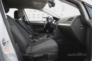 White Volkswagen Golf 2017 in Tartu, with an engine capacity of 1.60 L and mileage of 238 thousand km for 8699 €, photo 13 on AUTOMOTO.COM.LV