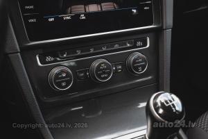 White Volkswagen Golf 2017 in Tartu, with an engine capacity of 1.60 L and mileage of 238 thousand km for 8699 €, photo 20 on AUTOMOTO.COM.LV