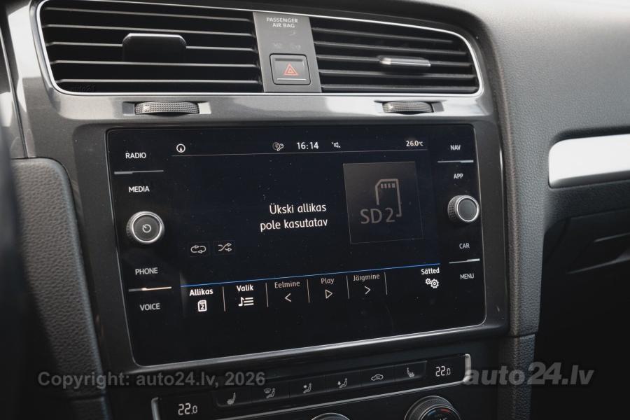 White Volkswagen Golf 2017 in Tartu, with an engine capacity of 1.60 L and mileage of 238 thousand km for 8699 €, photo 25 on AUTOMOTO.COM.LV