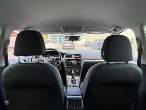 White Volkswagen Golf 2017 in Vilnius, with an engine capacity of 1.40 L and mileage of 180 thousand km for 8950 €, photo 11 on AUTOMOTO.COM.LV