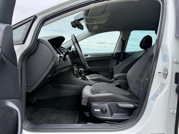 Balts Volkswagen Golf 2017 Vilkaviškis, ar dzinēja tilpumu 1.97 L un nobraukumu 239 tūkst. km par 9700 €, foto 9 vietnē AUTOMOTO.COM.LV