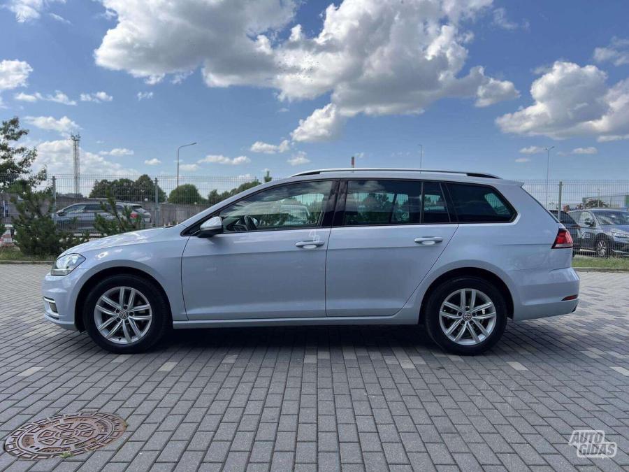 Balts Volkswagen Golf 2017 Šauļi, ar dzinēja tilpumu 1.60 L un nobraukumu 214 tūkst. km par 8900 €, foto 6 vietnē AUTOMOTO.COM.LV