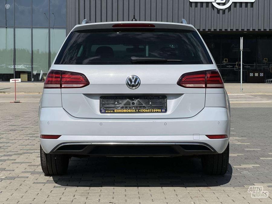 Balts Volkswagen Golf 2017 Šauļi, ar dzinēja tilpumu 1.60 L un nobraukumu 214 tūkst. km par 8900 €, foto 7 vietnē AUTOMOTO.COM.LV