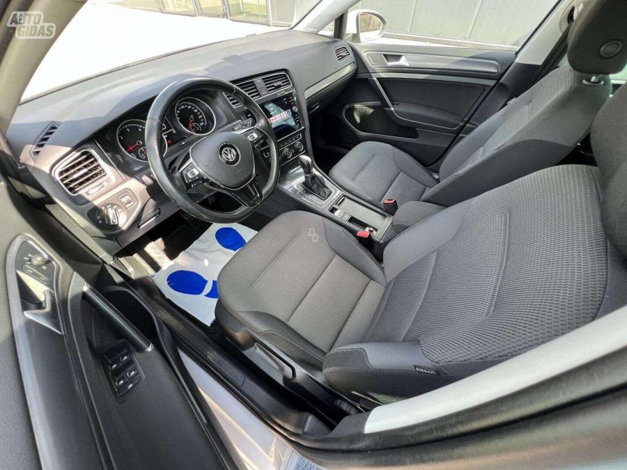 Balts Volkswagen Golf 2017 Šauļi, ar dzinēja tilpumu 1.60 L un nobraukumu 214 tūkst. km par 8900 €, foto 13 vietnē AUTOMOTO.COM.LV