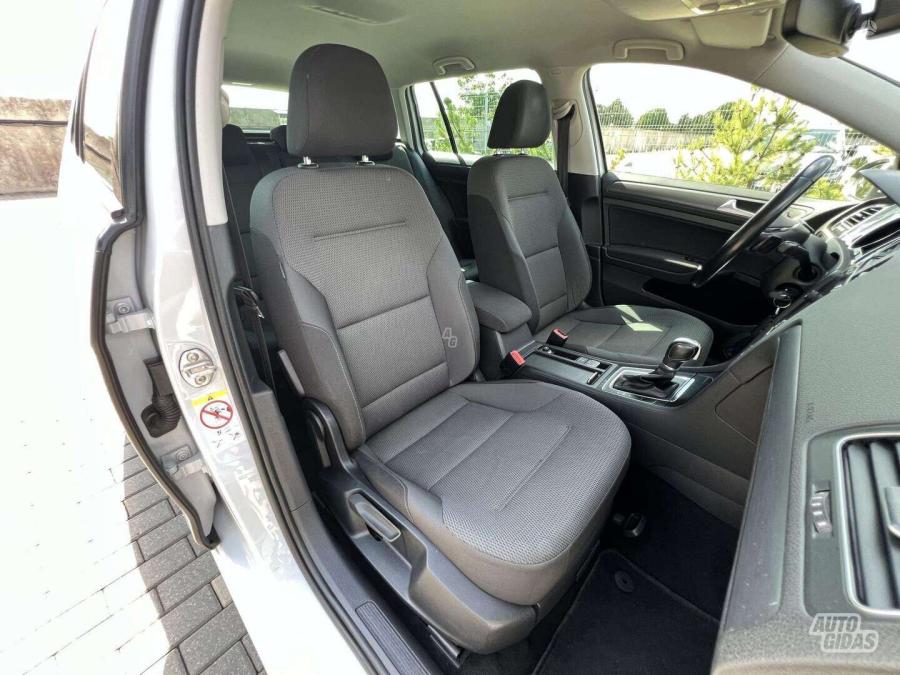 Balts Volkswagen Golf 2017 Šauļi, ar dzinēja tilpumu 1.60 L un nobraukumu 214 tūkst. km par 8900 €, foto 22 vietnē AUTOMOTO.COM.LV