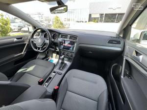 Balts Volkswagen Golf 2017 Šauļi, ar dzinēja tilpumu 1.60 L un nobraukumu 214 tūkst. km par 8900 €, foto 23 vietnē AUTOMOTO.COM.LV