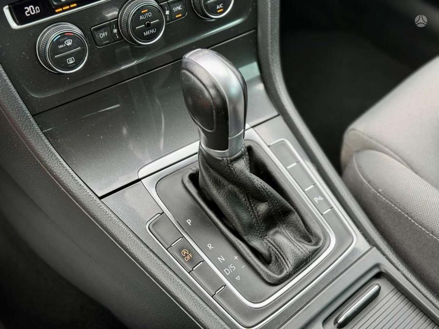 Balts Volkswagen Golf 2017 Vilkaviškis, ar dzinēja tilpumu 1.97 L un nobraukumu 239 tūkst. km par 9700 €, foto 15 vietnē AUTOMOTO.COM.LV