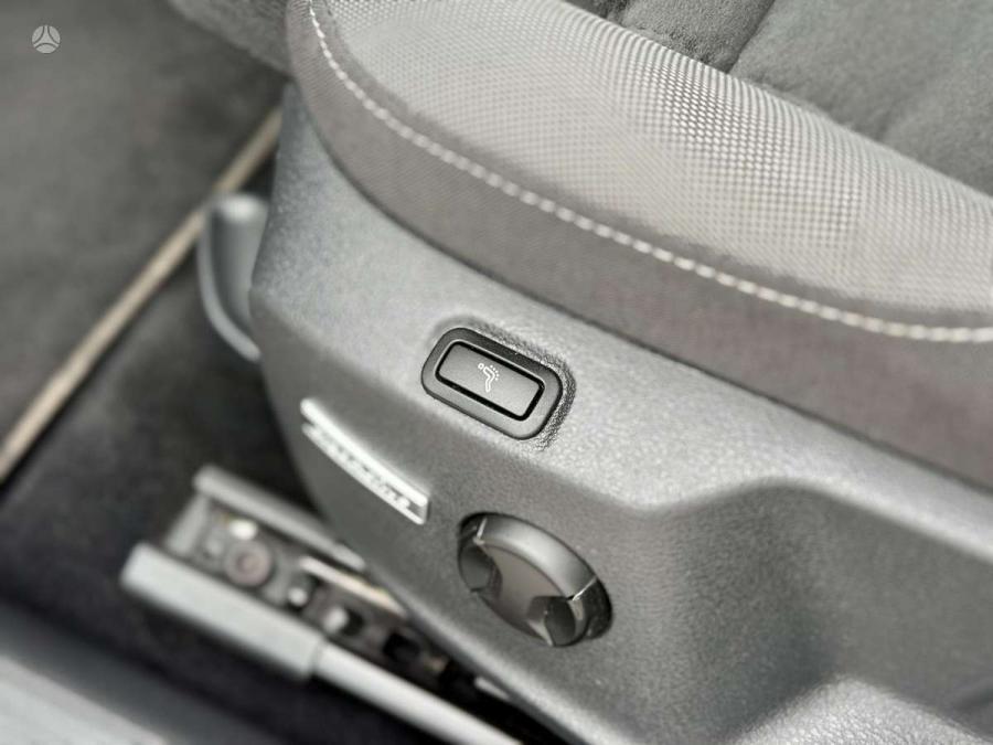 Balts Volkswagen Golf 2017 Vilkaviškis, ar dzinēja tilpumu 1.97 L un nobraukumu 239 tūkst. km par 9700 €, foto 19 vietnē AUTOMOTO.COM.LV