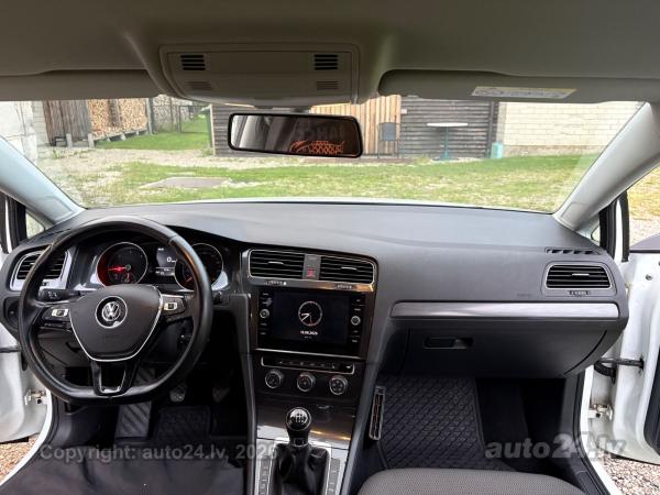 Balts Volkswagen Golf 2017 Tallina, ar dzinēja tilpumu 2.00 L un nobraukumu 210 tūkst. km par 8400 €, foto 9 vietnē AUTOMOTO.COM.LV