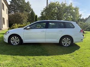 White Volkswagen Golf 2017 in Parnu, with an engine capacity of 0.00 L and mileage of 207 thousand km for 8100 €, photo 16 on AUTOMOTO.COM.LV