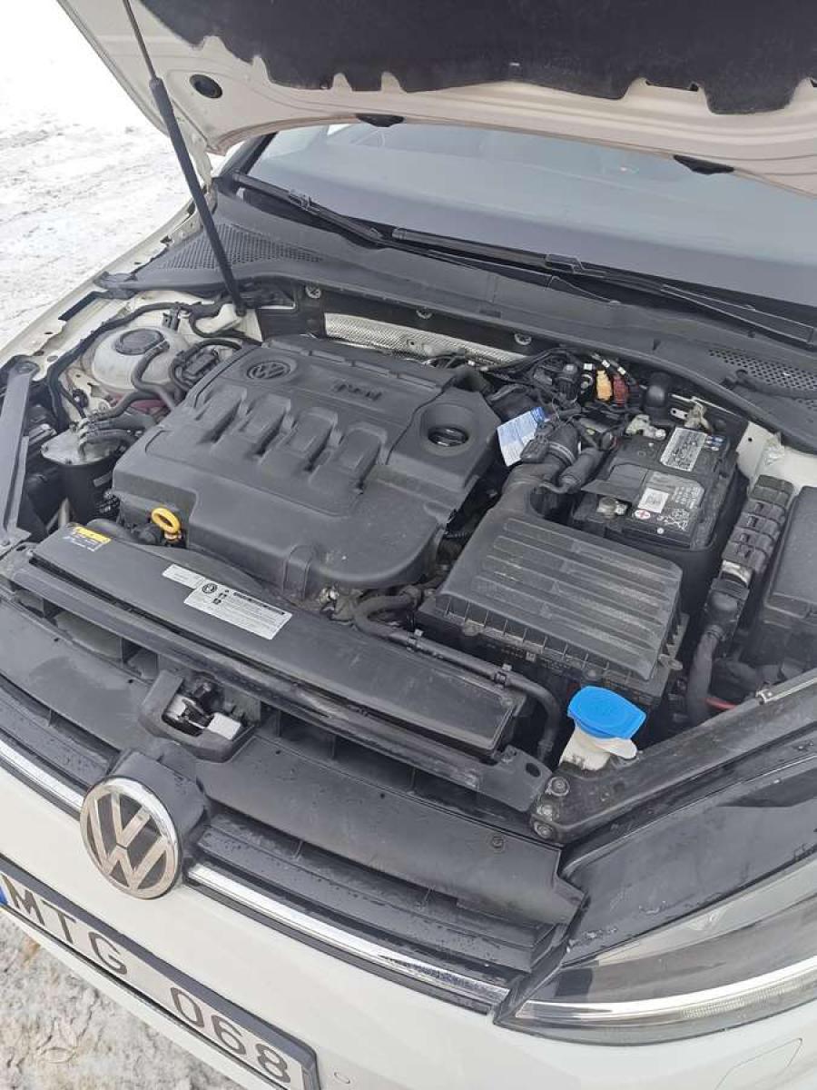 Balts Volkswagen Golf 2018 Viļņa, ar dzinēja tilpumu 1.60 L un nobraukumu 185 tūkst. km par 8900 €, foto 9 vietnē AUTOMOTO.COM.LV