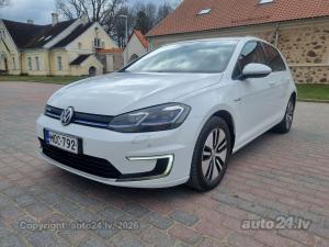 Balts Volkswagen Golf 2018 Pelva, ar dzinēja tilpumu 0.00 L un nobraukumu 180 tūkst. km par 9990 €, foto 22 vietnē AUTOMOTO.COM.LV