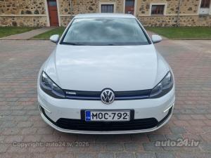 Balts Volkswagen Golf 2018 Pelva, ar dzinēja tilpumu 0.00 L un nobraukumu 180 tūkst. km par 9990 €, foto 23 vietnē AUTOMOTO.COM.LV
