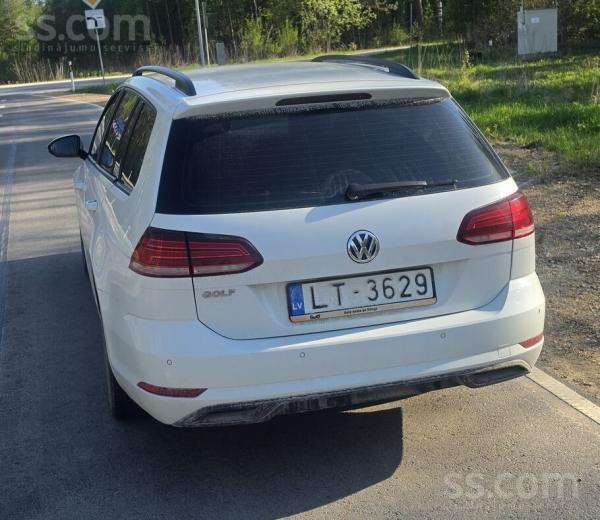 Balts Volkswagen Golf 2018 Rīga, ar dzinēja tilpumu 1.60 L un nobraukumu 224 tūkst. km par 6950 €, foto 3 vietnē AUTOMOTO.COM.LV