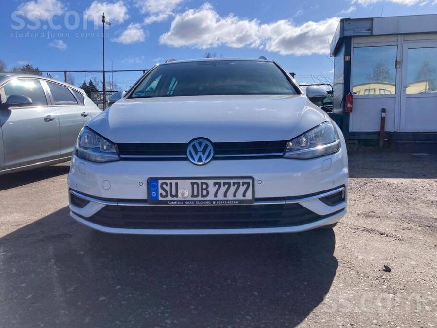 Balts Volkswagen Golf 2018 Rīga, ar dzinēja tilpumu 1.60 L un nobraukumu 270 tūkst. km par 6850 €, foto 1 vietnē AUTOMOTO.COM.LV