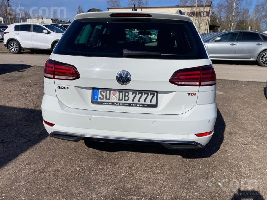 Balts Volkswagen Golf 2018 Rīga, ar dzinēja tilpumu 1.60 L un nobraukumu 270 tūkst. km par 6850 €, foto 4 vietnē AUTOMOTO.COM.LV