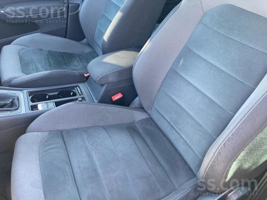 Balts Volkswagen Golf 2018 Rīga, ar dzinēja tilpumu 1.60 L un nobraukumu 270 tūkst. km par 6850 €, foto 17 vietnē AUTOMOTO.COM.LV