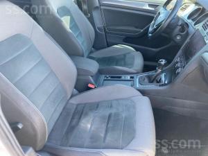 Balts Volkswagen Golf 2018 Rīga, ar dzinēja tilpumu 1.60 L un nobraukumu 270 tūkst. km par 6850 €, foto 18 vietnē AUTOMOTO.COM.LV