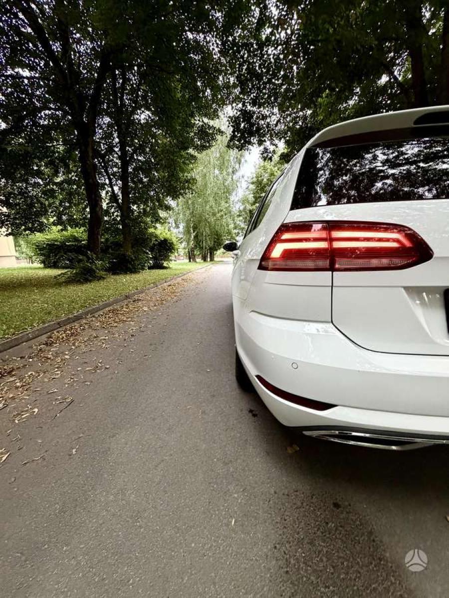 Balts Volkswagen Golf 2018 Kauņa, ar dzinēja tilpumu 2.00 L un nobraukumu 199 tūkst. km par 12700 €, foto 14 vietnē AUTOMOTO.COM.LV