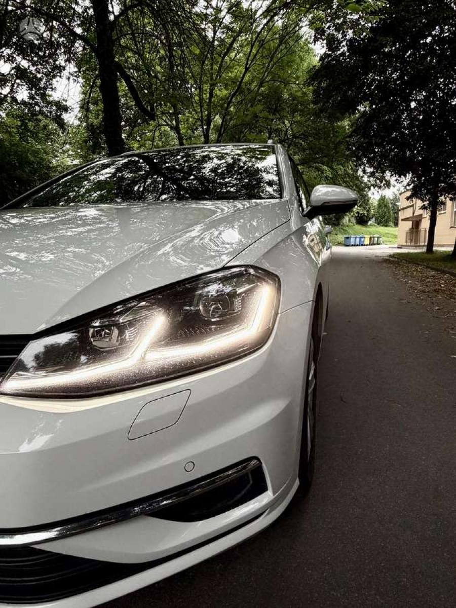 Balts Volkswagen Golf 2018 Kauņa, ar dzinēja tilpumu 2.00 L un nobraukumu 199 tūkst. km par 12700 €, foto 17 vietnē AUTOMOTO.COM.LV