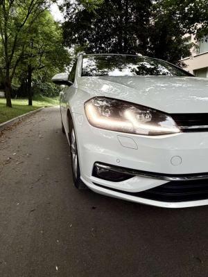 Balts Volkswagen Golf 2018 Kauņa, ar dzinēja tilpumu 2.00 L un nobraukumu 199 tūkst. km par 12700 €, foto 18 vietnē AUTOMOTO.COM.LV