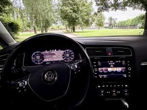 Balts Volkswagen Golf 2018 Kauņa, ar dzinēja tilpumu 2.00 L un nobraukumu 199 tūkst. km par 12700 €, foto 28 vietnē AUTOMOTO.COM.LV