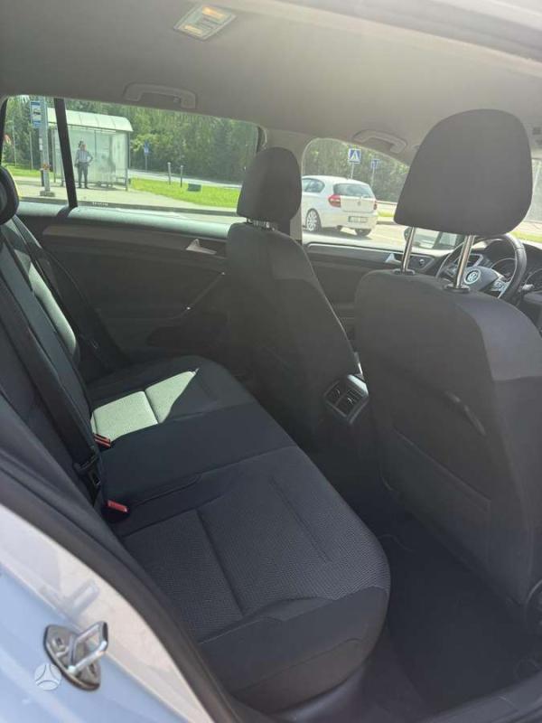 Balts Volkswagen Golf 2018 Viļņa, ar dzinēja tilpumu 1.60 L un nobraukumu 265 tūkst. km par 7000 €, foto 8 vietnē AUTOMOTO.COM.LV