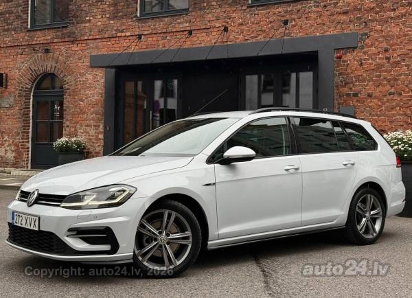 White Volkswagen Golf 2018 in Tallinn, with an engine capacity of 1.60 L and mileage of 230 thousand km for 12999 €, photo 9 on AUTOMOTO.COM.LV