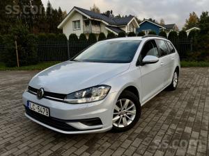 White Volkswagen Golf 2018 in Riga, with an engine capacity of 1.40 L and mileage of 180 thousand km for 7500 €, photo 3 on AUTOMOTO.COM.LV