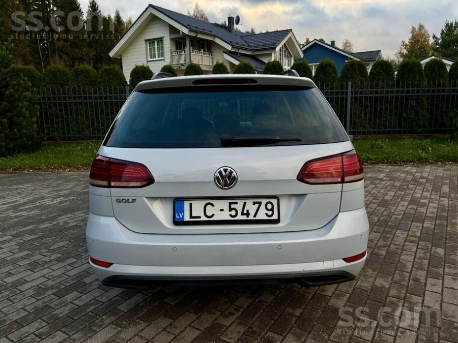 White Volkswagen Golf 2018 in Riga, with an engine capacity of 1.40 L and mileage of 180 thousand km for 7500 €, photo 7 on AUTOMOTO.COM.LV