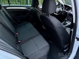 White Volkswagen Golf 2018 in Riga, with an engine capacity of 1.40 L and mileage of 180 thousand km for 7500 €, photo 13 on AUTOMOTO.COM.LV