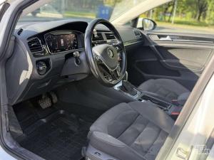 Balts Volkswagen Golf 2018 Kauņa, ar dzinēja tilpumu 1.60 L un nobraukumu 280 tūkst. km par 6500 €, foto 9 vietnē AUTOMOTO.COM.LV