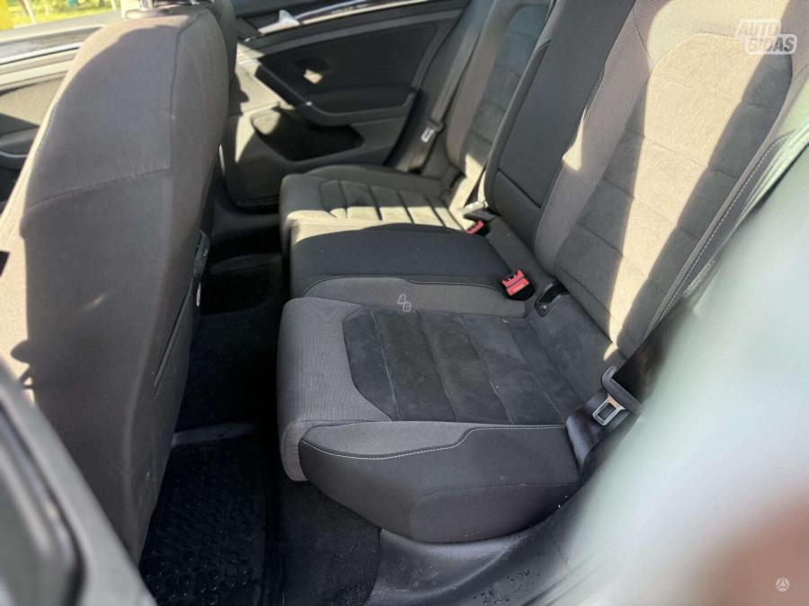 Balts Volkswagen Golf 2018 Kauņa, ar dzinēja tilpumu 1.60 L un nobraukumu 280 tūkst. km par 6500 €, foto 21 vietnē AUTOMOTO.COM.LV