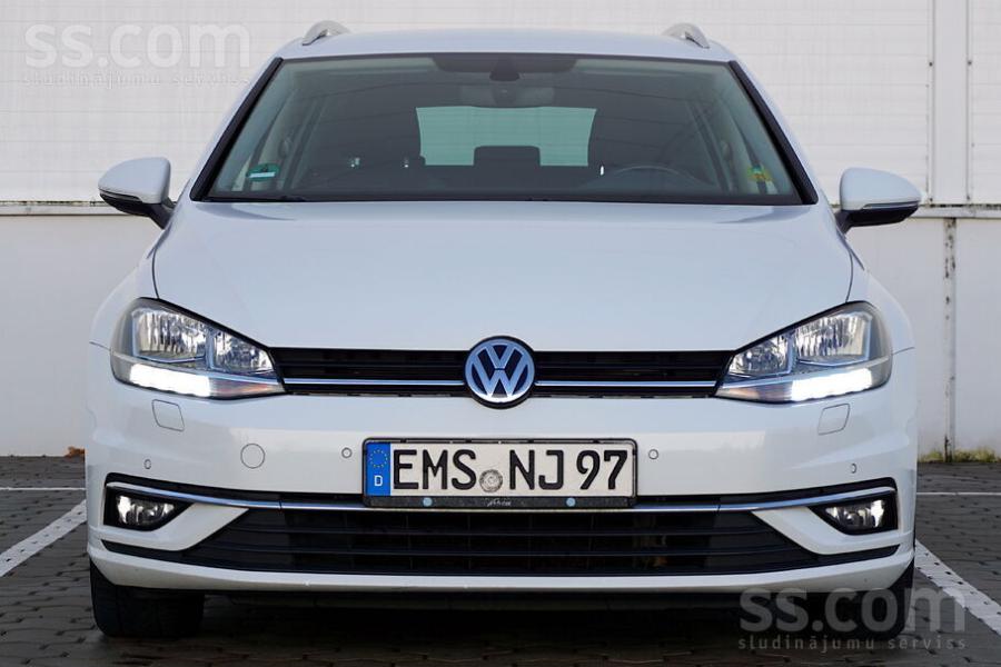 White Volkswagen Golf 2019 in Riga, with an engine capacity of 1.60 L and mileage of 248 thousand km for 9500 €, photo 2 on AUTOMOTO.COM.LV