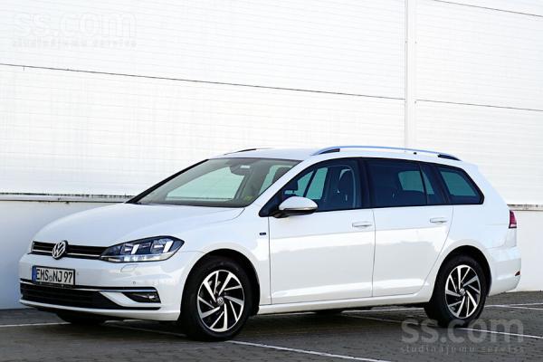 Balts Volkswagen Golf 2019 Rīga, ar dzinēja tilpumu 1.60 L un nobraukumu 248 tūkst. km par 9500 €, foto 4 vietnē AUTOMOTO.COM.LV