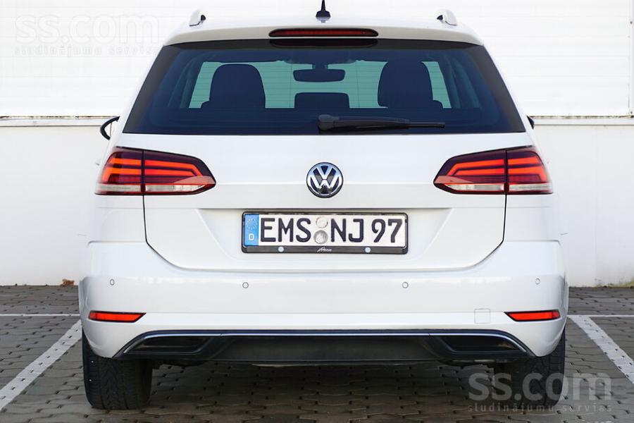 White Volkswagen Golf 2019 in Riga, with an engine capacity of 1.60 L and mileage of 248 thousand km for 9500 €, photo 8 on AUTOMOTO.COM.LV