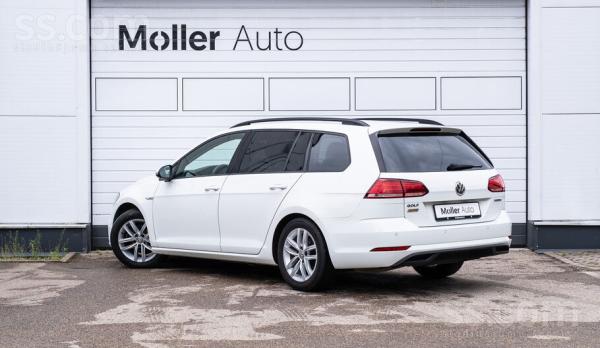 White Volkswagen Golf 2019 in Riga, with an engine capacity of 1.50 L and mileage of 151 thousand km for 10490 €, photo 3 on AUTOMOTO.COM.LV