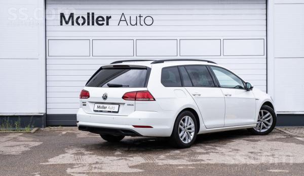 Balts Volkswagen Golf 2019 Rīga, ar dzinēja tilpumu 1.50 L un nobraukumu 171 tūkst. km par 13500 €, foto 4 vietnē AUTOMOTO.COM.LV