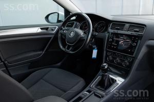 Balts Volkswagen Golf 2019 Ventspils, ar dzinēja tilpumu 1.50 L un nobraukumu 168 tūkst. km par 12600 €, foto 15 vietnē AUTOMOTO.COM.LV