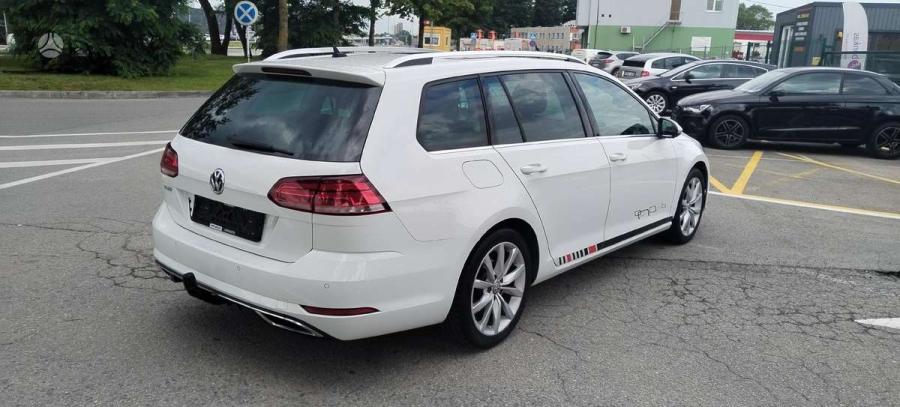 White Volkswagen Golf 2019 in Klaipeda, with an engine capacity of 2.00 L and mileage of 212 thousand km for 10900 €, photo 6 on AUTOMOTO.COM.LV